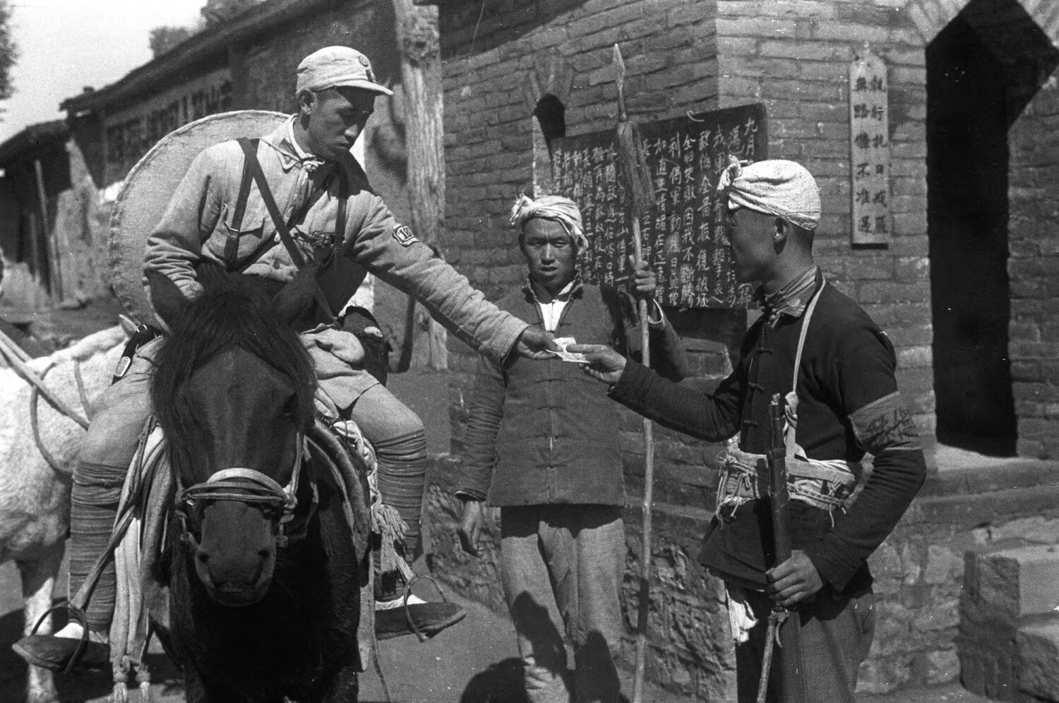 中國紅軍專屬新聞攝影記者Harrison Forman ..photographer and journalist. for China ...